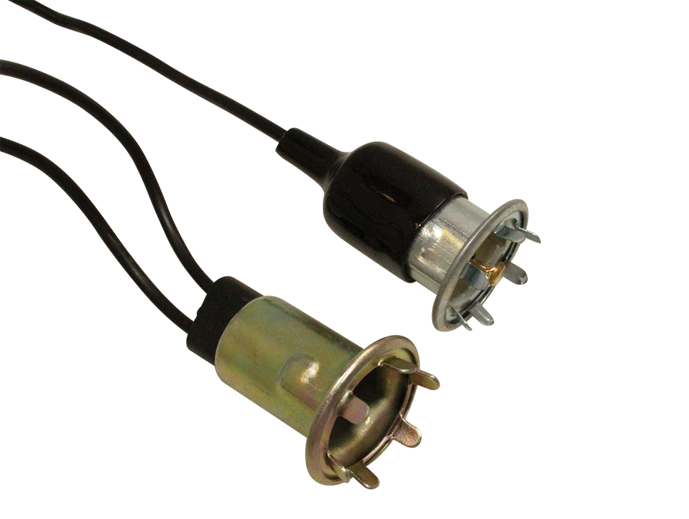 IH Parts America: Replacement Light Bulb Socket for Scout, Pickup or ...