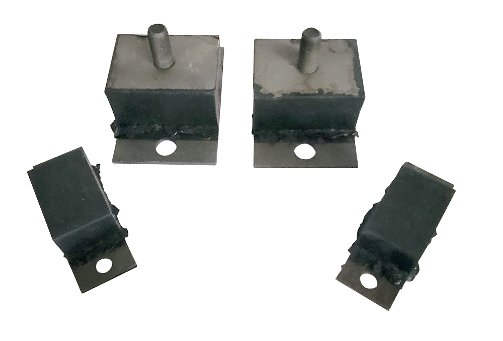 IH Parts America: Transmission Mount Kit for 1961-71 Scout 80, Scout ...
