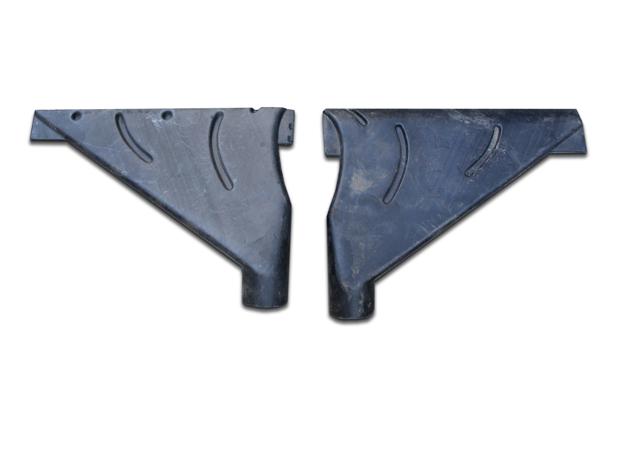 IH Parts America: Used Defrost Vent Pair 1971-80 Scout II, Terra or ...