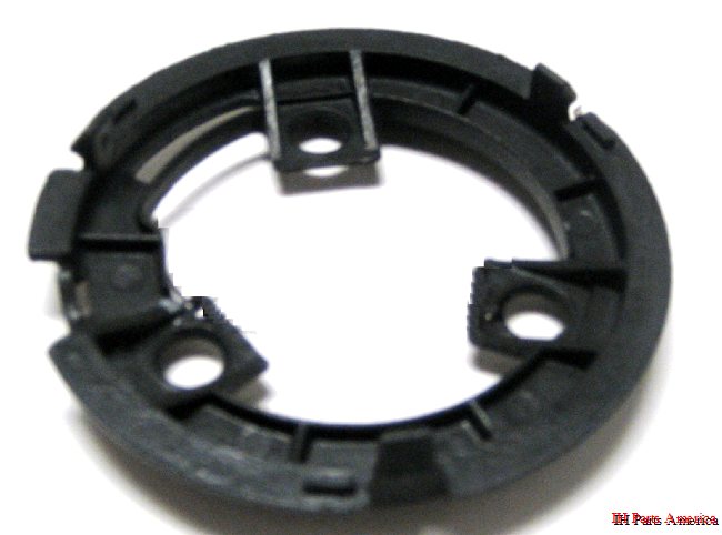 IH Parts America: Steering Wheel Horn Button Retainer for Scout II ...
